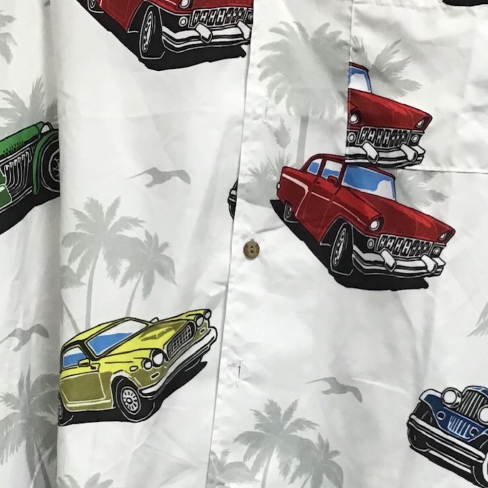 Uzzi Amphibious Gear - Vintage Car Design Short Sleev… - Gem